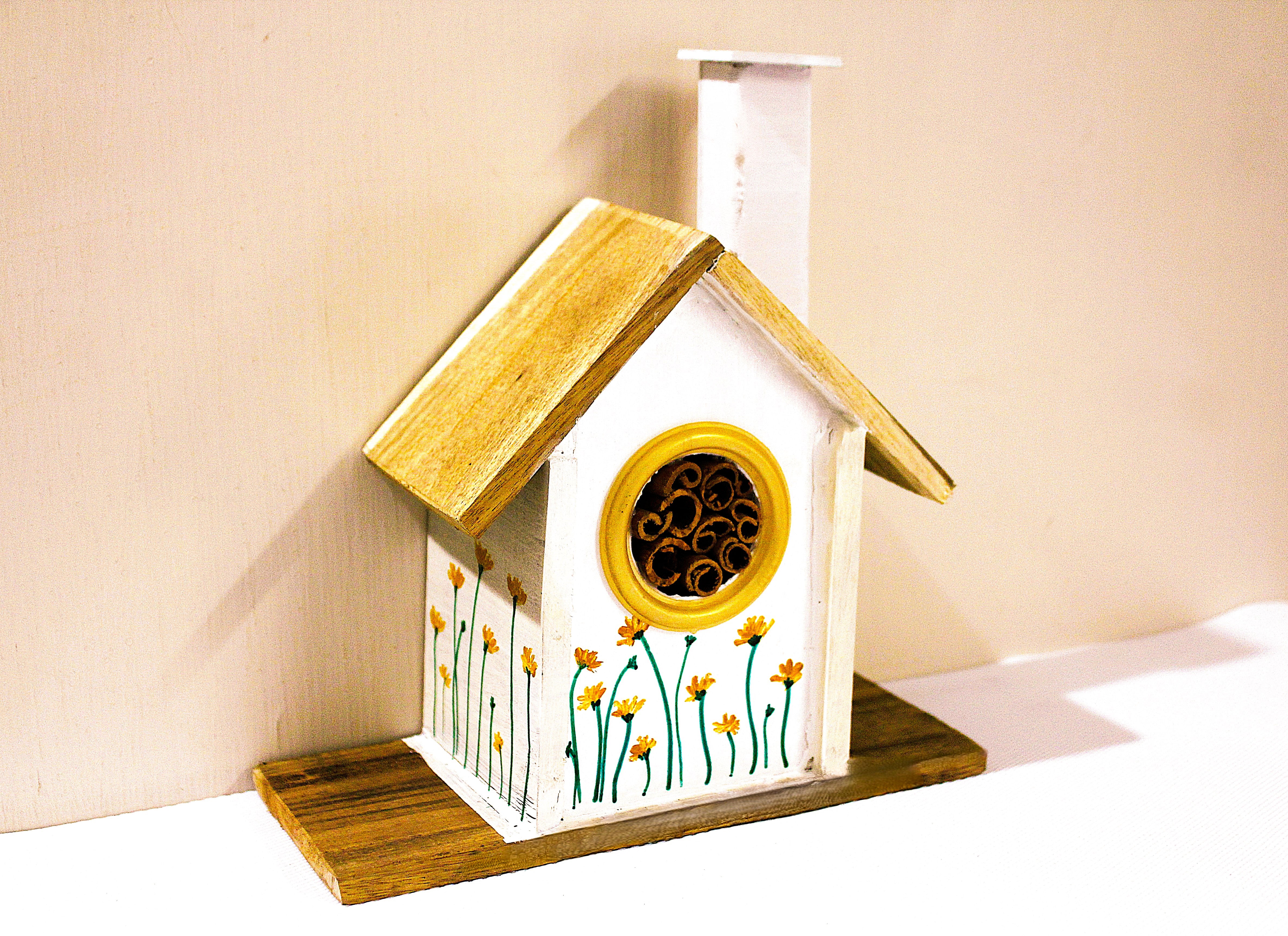 BeeDo Bee House – Honey & More